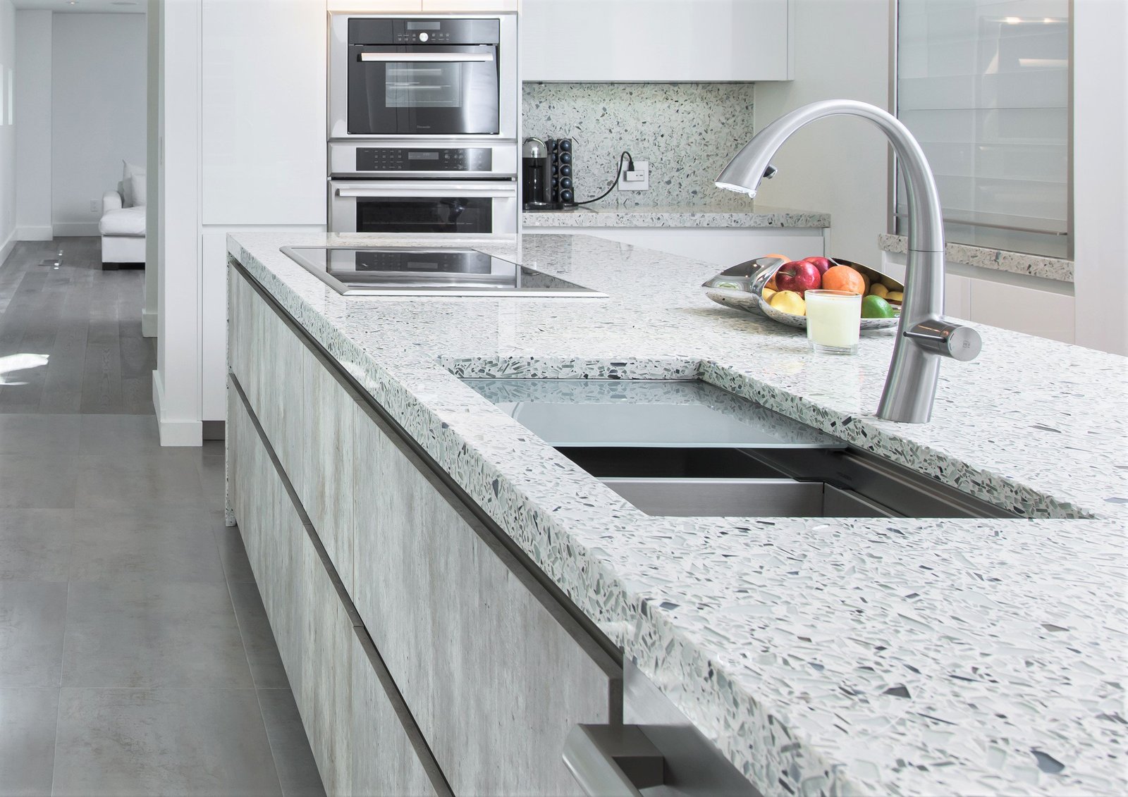 The White Quartz Alternative: 5 Neutral Countertops That Sparkle